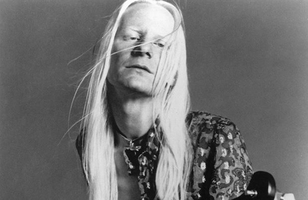 Famosos con Albinismo - Johnny Winter | OLA